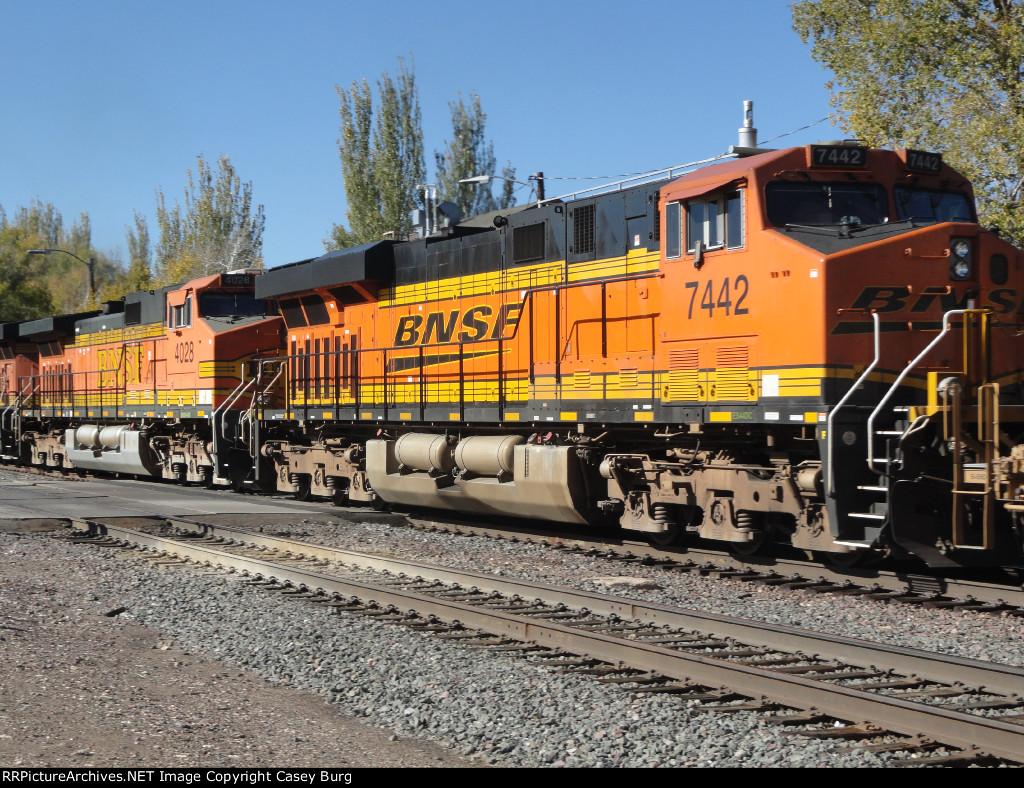 BNSF 7442